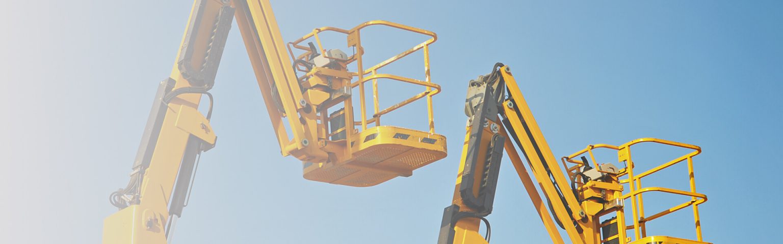 Manlift: Ventajas del uso de brazos articulados - Maxim Domenech